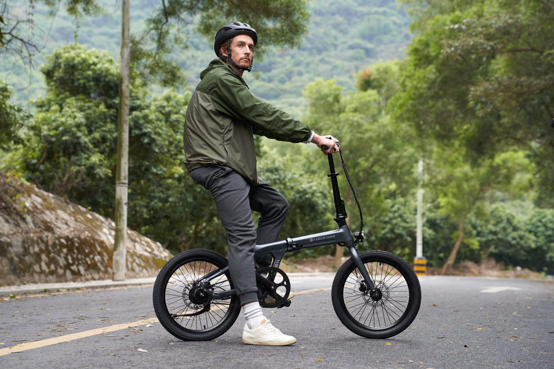 Foldable Ebikes Australia | Ride Anywhere with Sun Chaser Ebikes